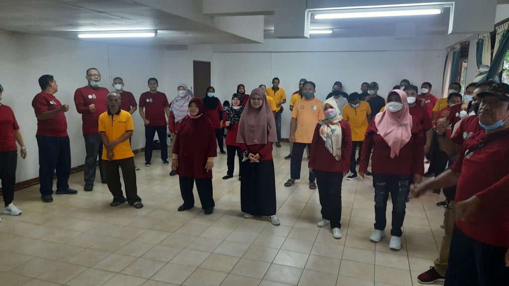 SMAN 70 Mengadakan Pelatihan Peningkatan Etos Kerja untuk Guru dan ...